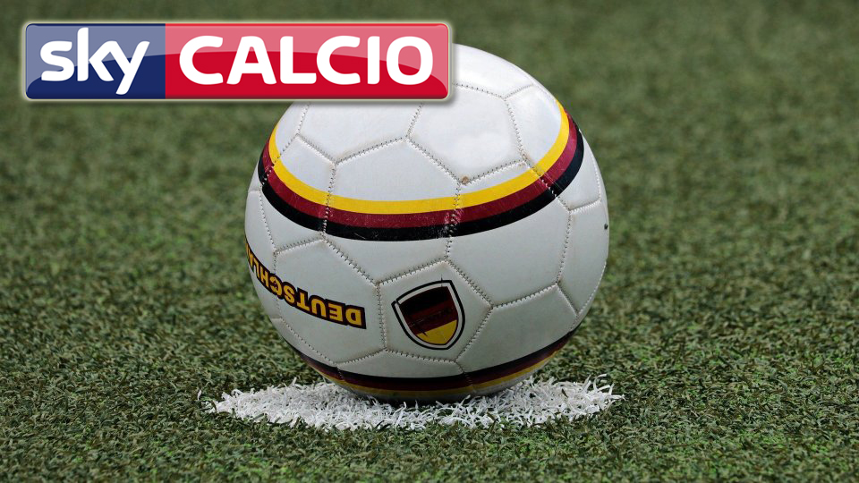 Sky abbassa il prezzo di Sky Calcio a 5 euro al mese